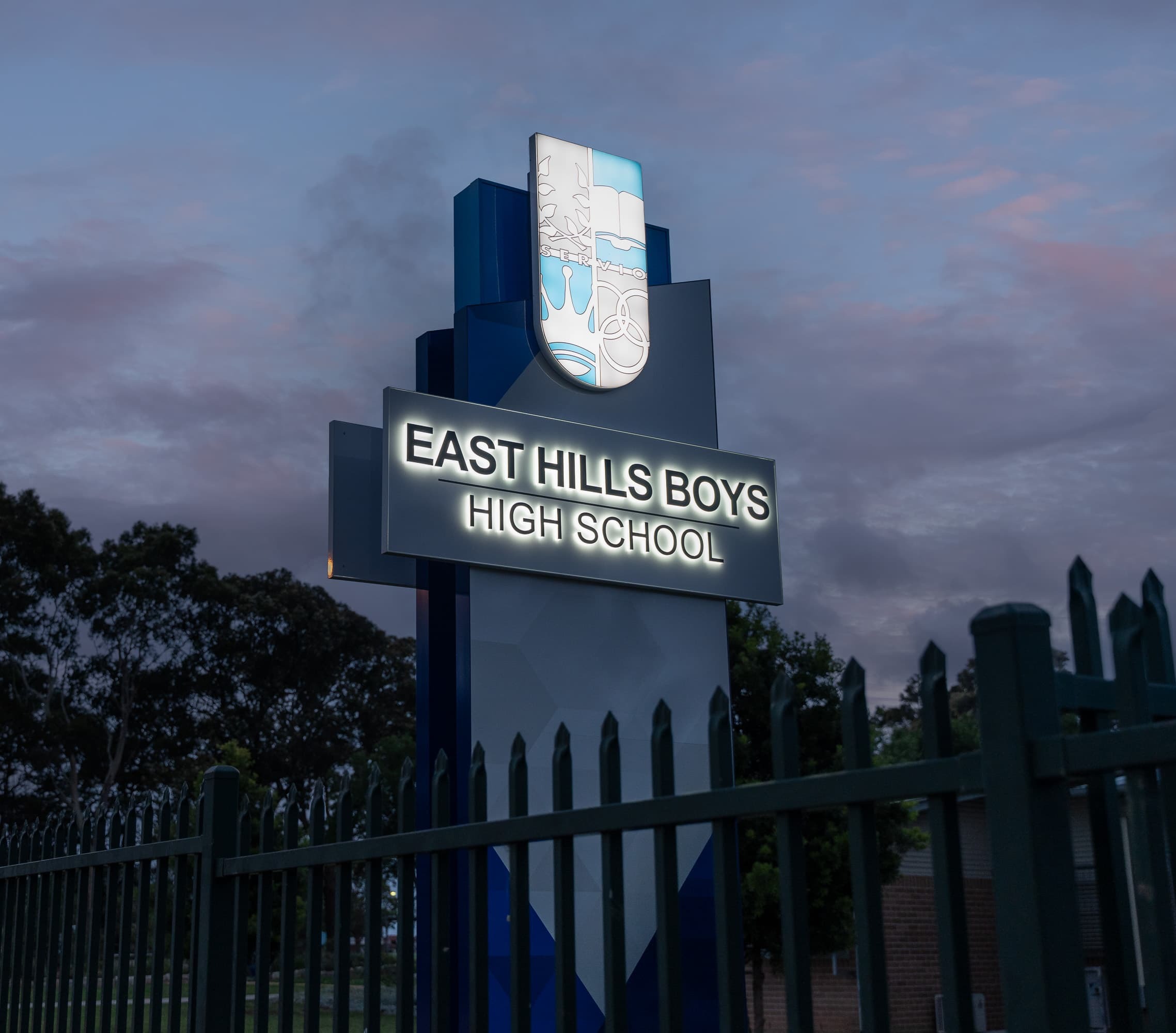 Pylon Signs | Corporate Sign Industries